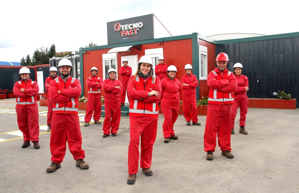 ¿Quiénes Somos? | Tecno Fast Perú - Líderes en Soluciones Modulares